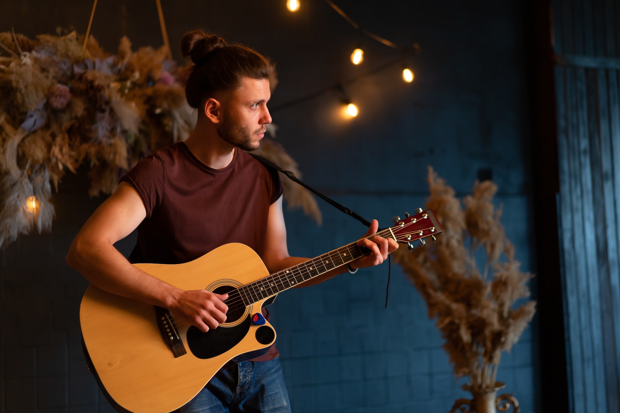 Private Concerts: How to Hire Your Favorite Musicians for an Intimate Event